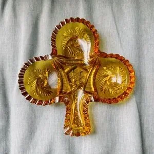 Kemple | Accents | Vintage Amber Kemple In Mckee Wiltec Pattern Clover ...